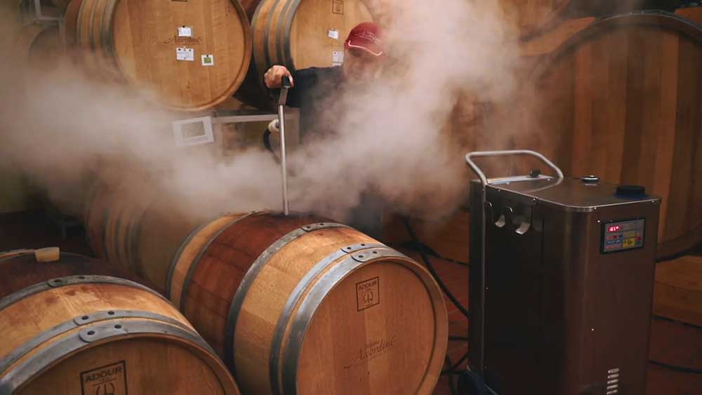 The Safest Barrel Cleaning Machine: Dry Steam Vapour Technology